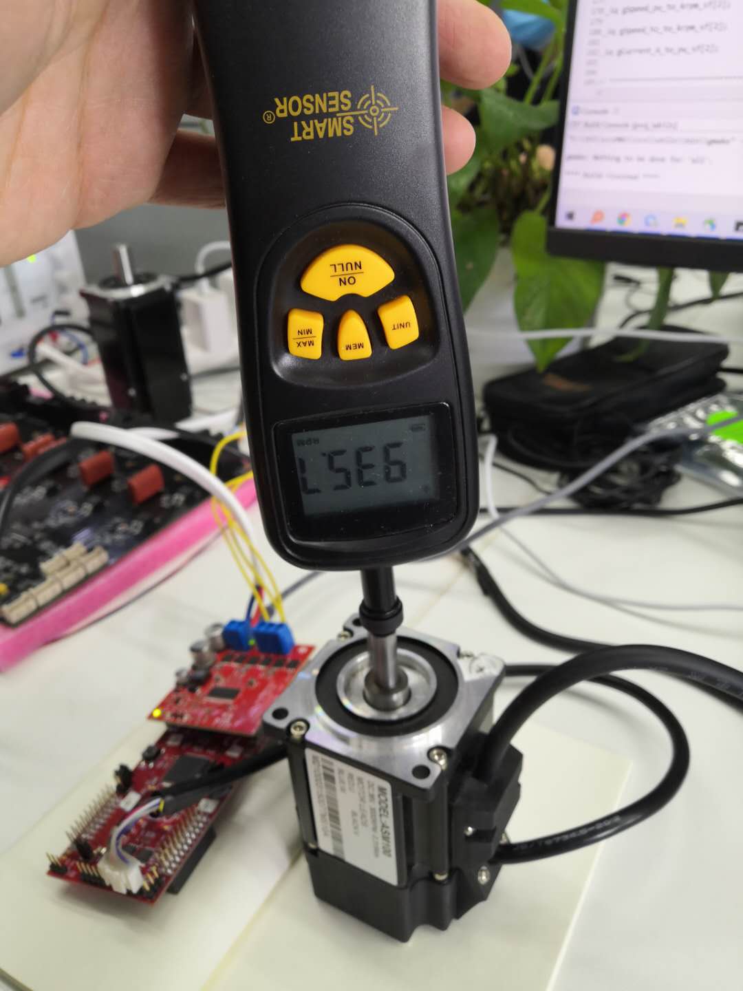 Compiler/TMS320F28069M: Motorware, Proj_lab12c, STPOSCONV_getVelocityFiltered ( ) get a wrong ...