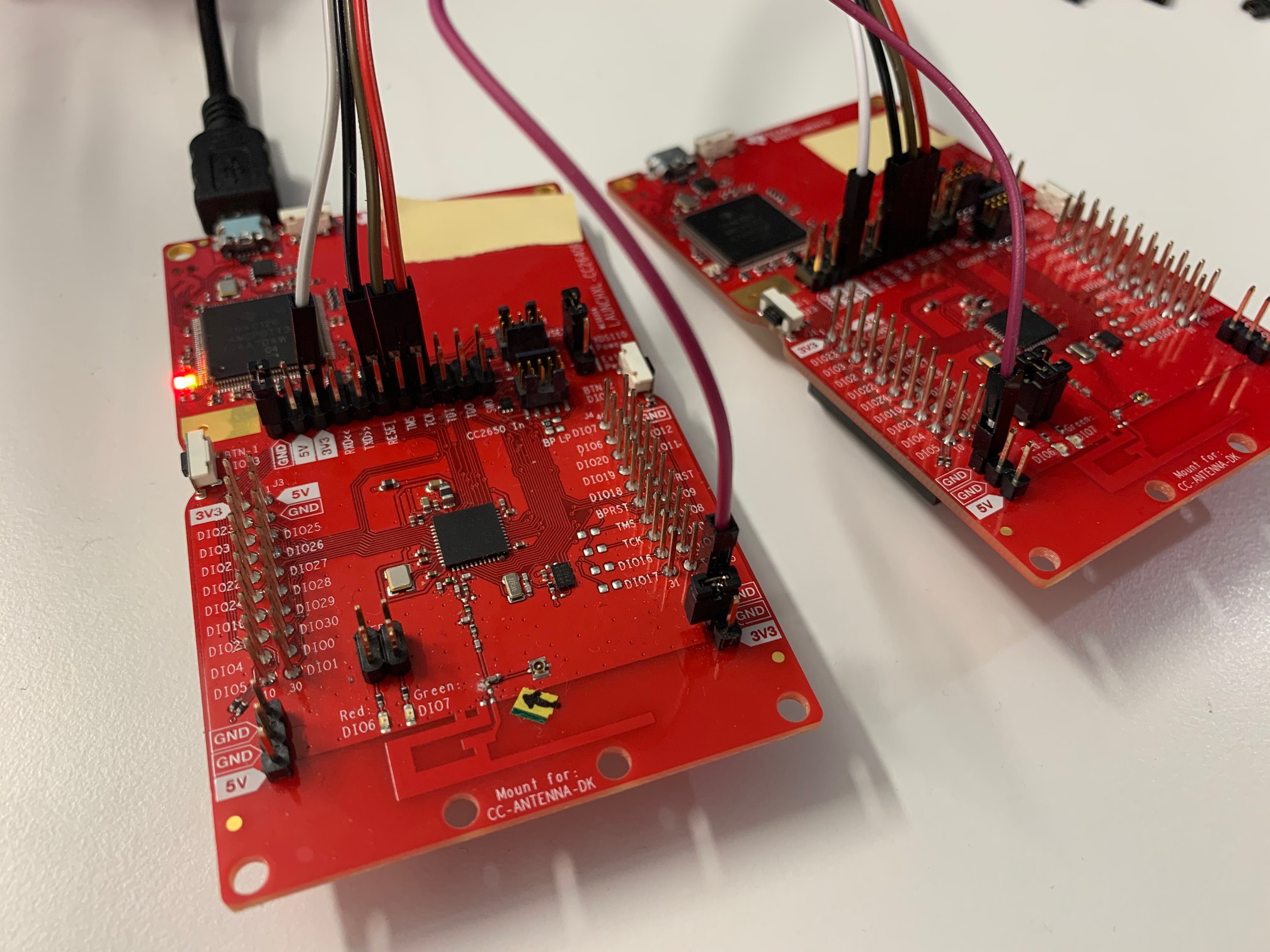 LAUNCHXL-CC2640R2: Using another CC2640R2F Launchpad as XDS110 Debugger/Programmer? - Bluetooth ...